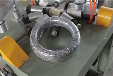 Cable coil winding machine packing all sizes of cable coils by stretch ...